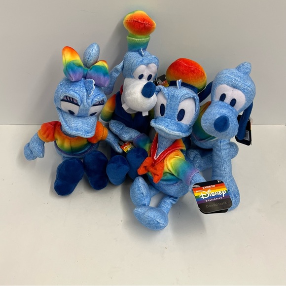 Disney | Toys | Disney Rainbow Collection Daisy Donald Pluto Goofy ...